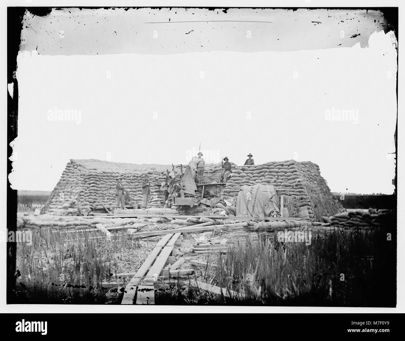 Charleston cannon Black and White Stock Photos & Images - Alamy