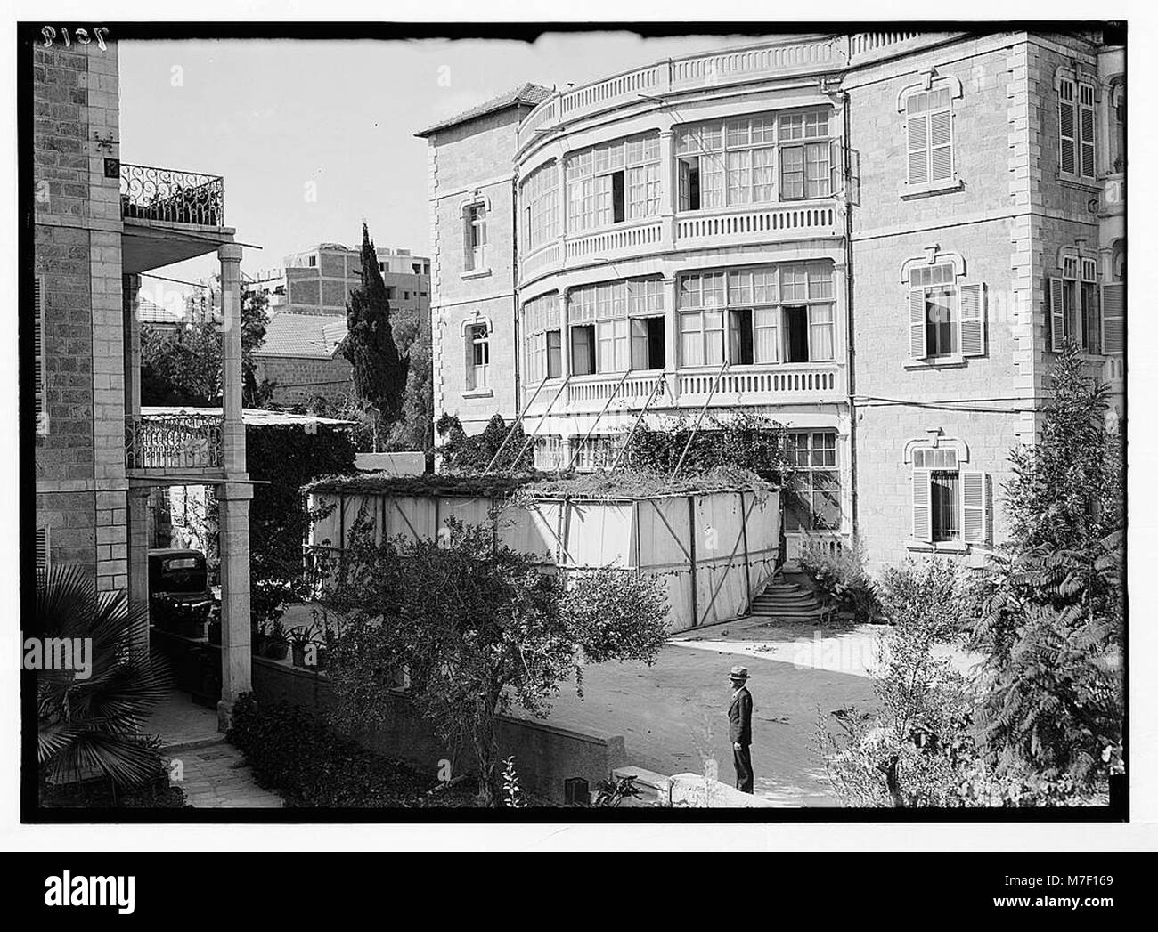 Jewish house interior hi-res stock photography and images - Alamy