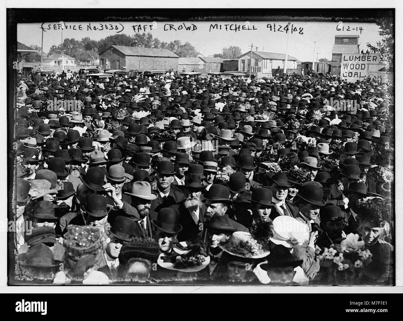 This image shows a crowd gathered for an event with President William H ...