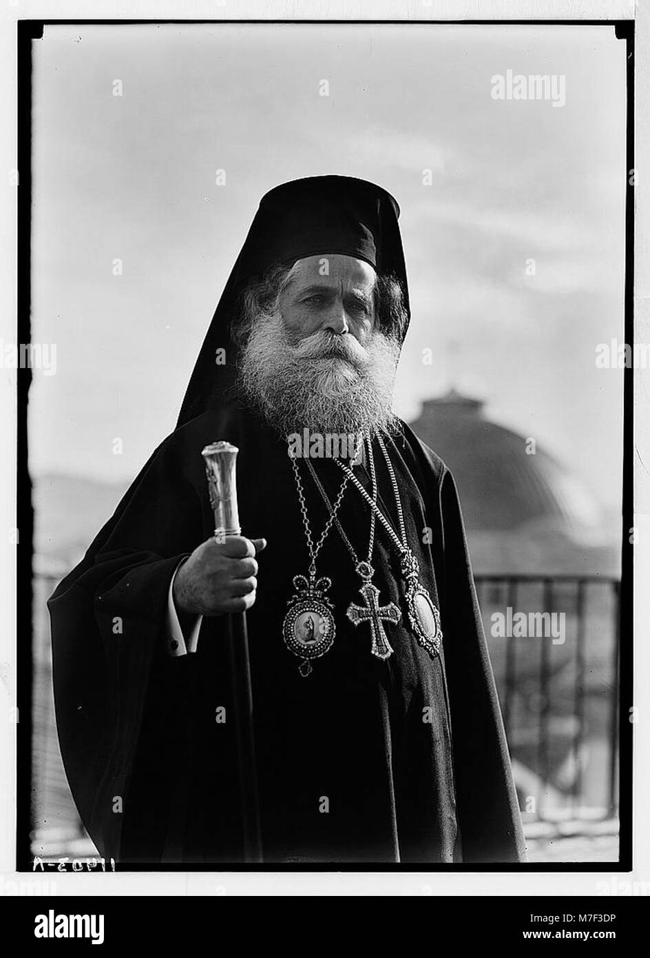 Eastern orthodox church patriarchs hi-res stock photography and images ...