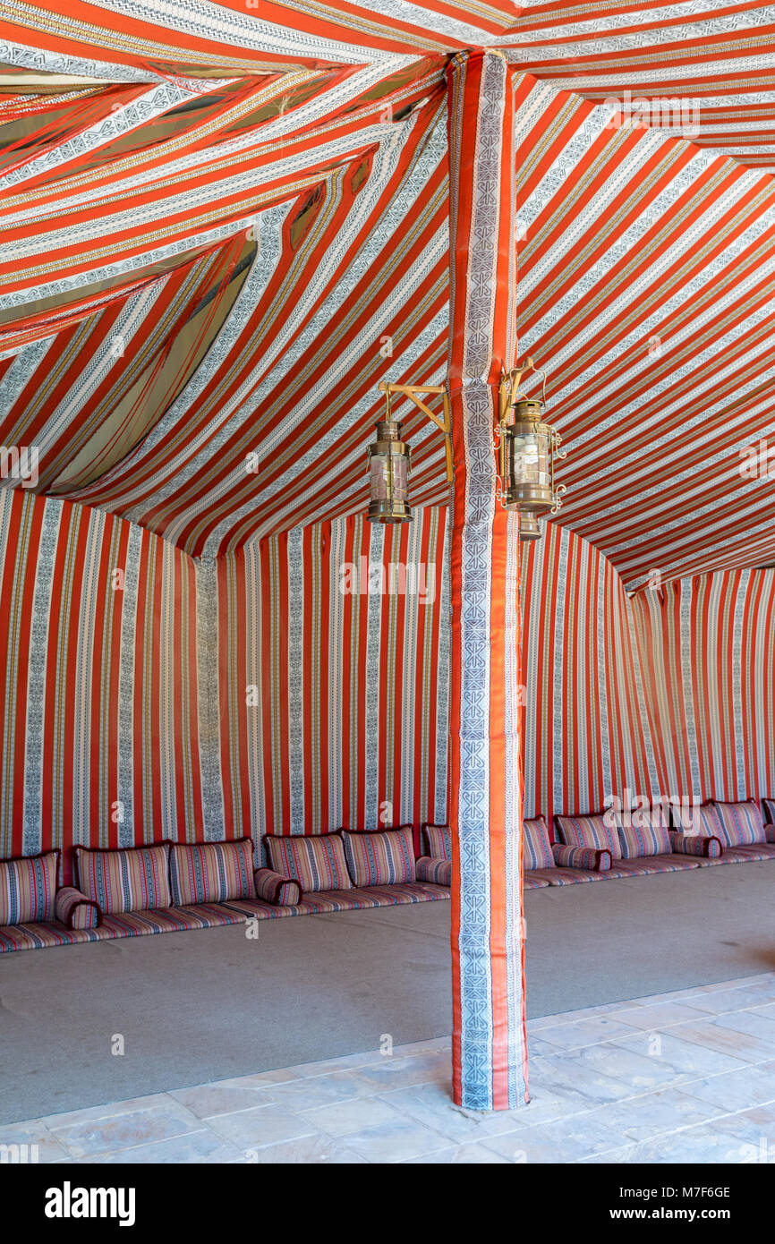 Arab tent interior. Traditional red pattern of United Arab Emirates ...