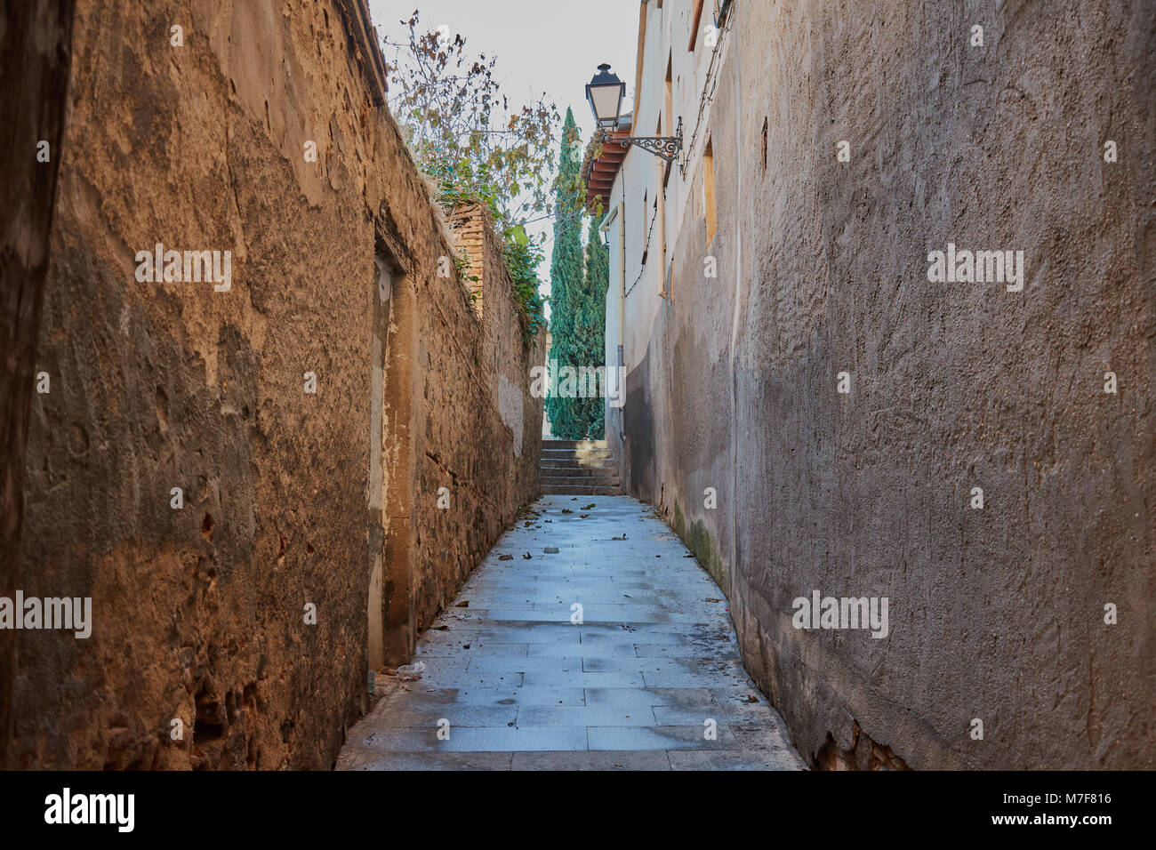 Alleyway nice hi-res stock photography and images - Alamy