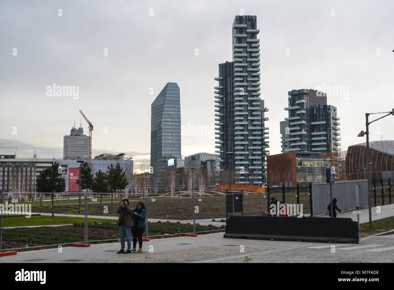 Isola Milano High Resolution Stock Photography and Images - Alamy