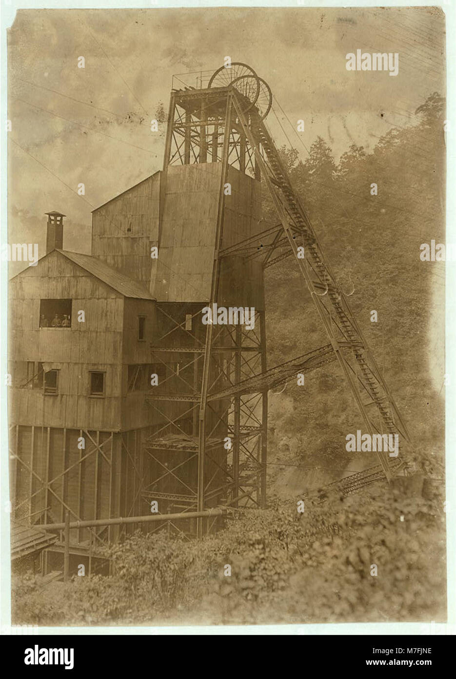 Elevator machinery shaft hi-res stock photography and images - Alamy