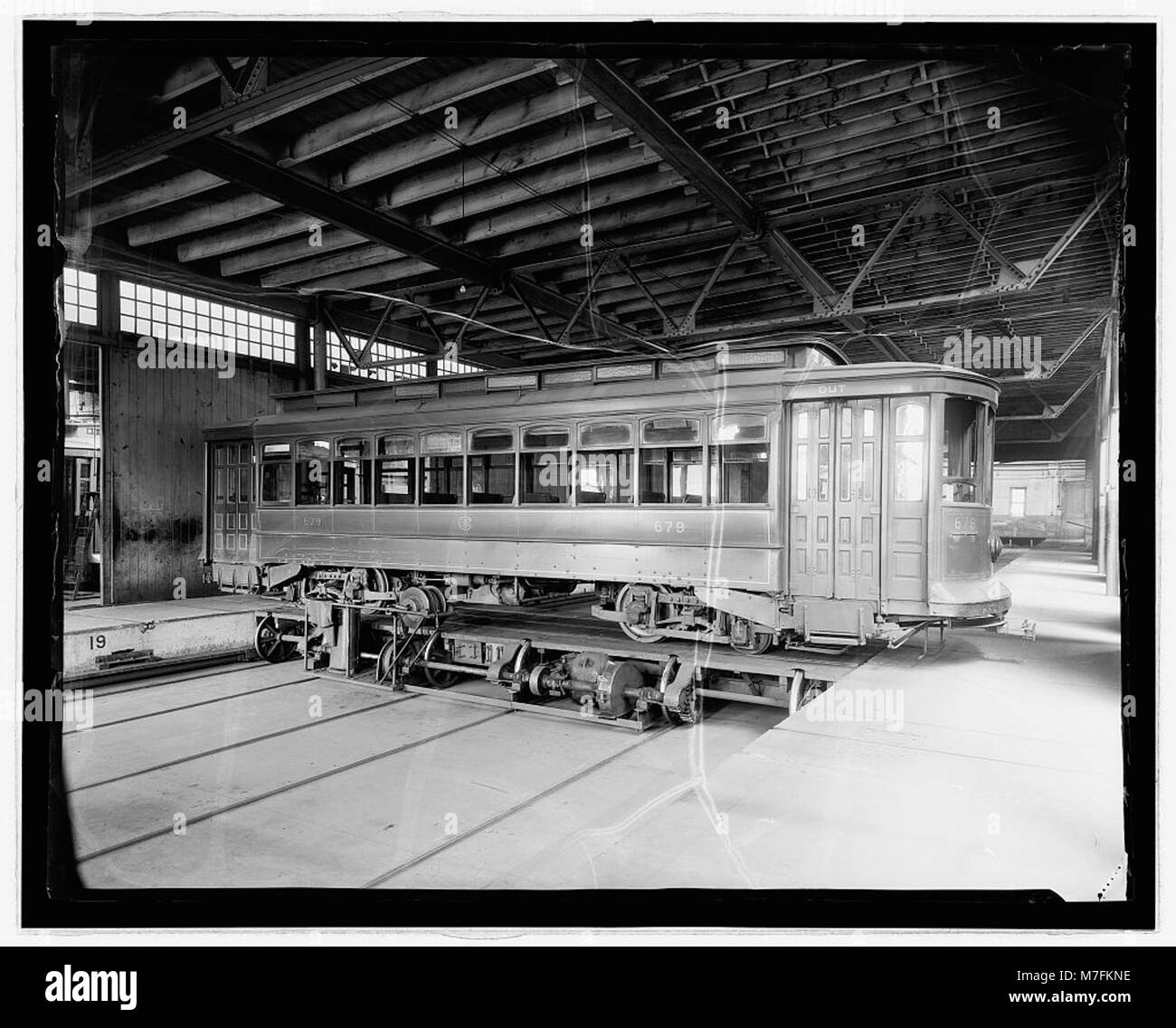 20th century electric trolley hi-res stock photography and images - Alamy