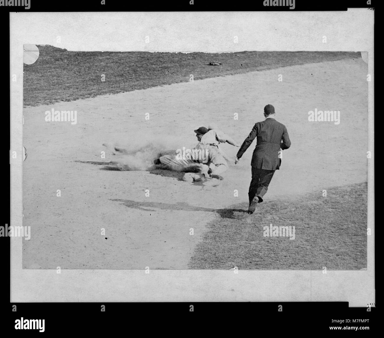 Second base hi-res stock photography and images - Alamy