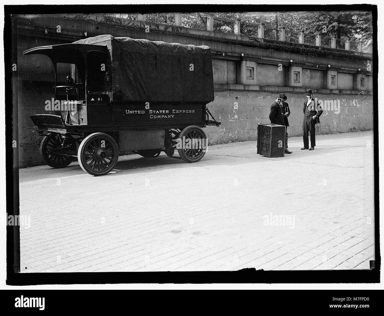 An image of a United States Express Company truck, showcasing early ...