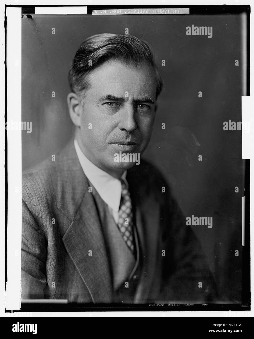 Wallace h hi-res stock photography and images - Alamy