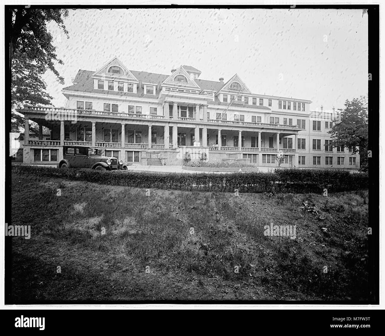 A photograph of the main building of the Washington Sanitarium, located ...