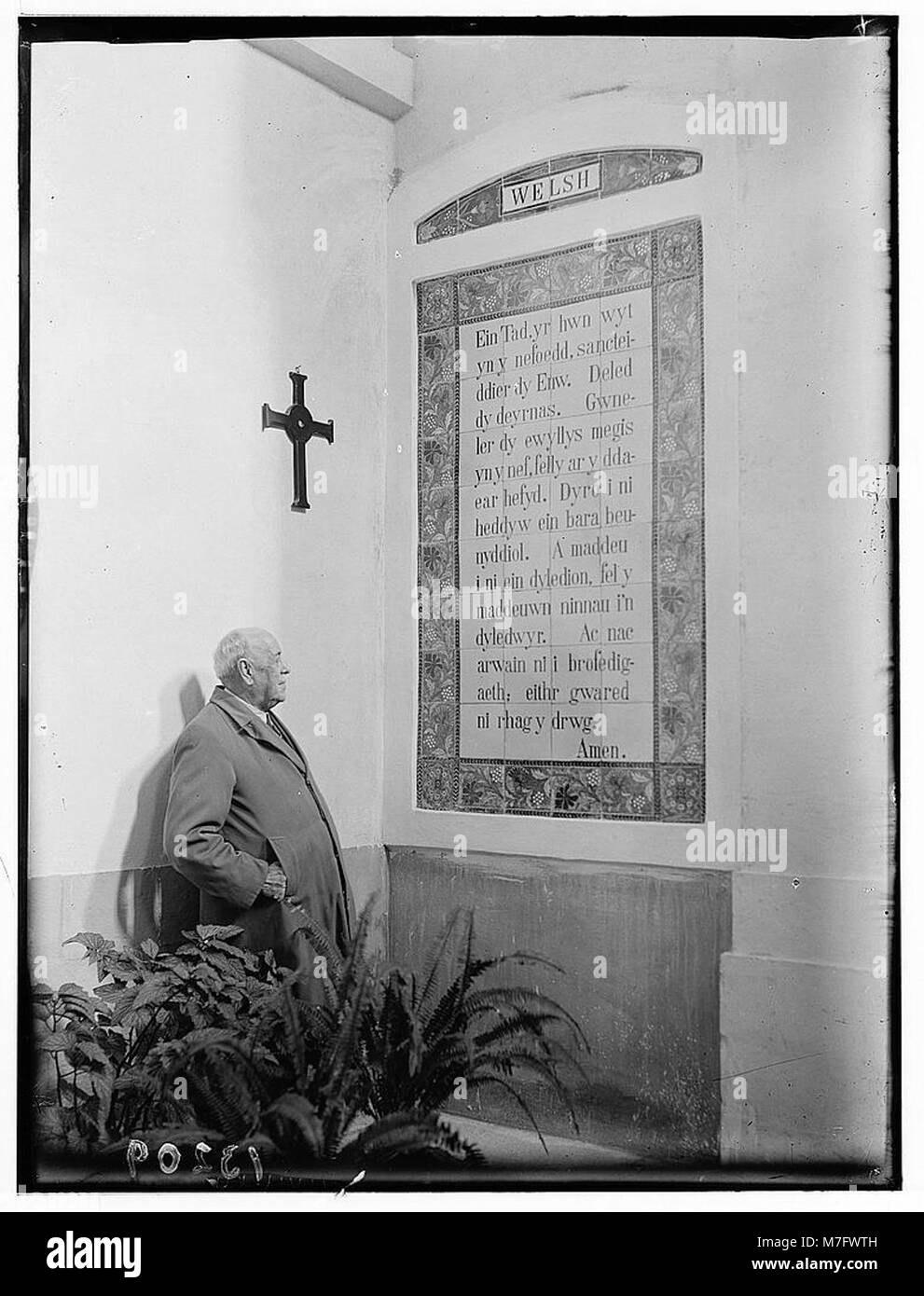 Welsh Lords Prayer High Resolution Stock Photography and Images - Alamy