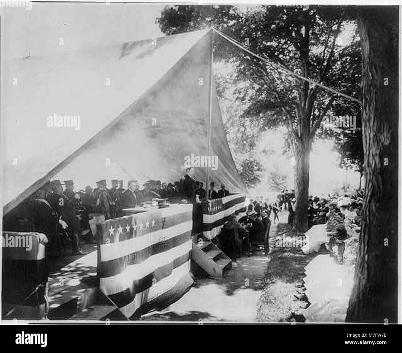 Point seated Black and White Stock Photos & Images - Alamy