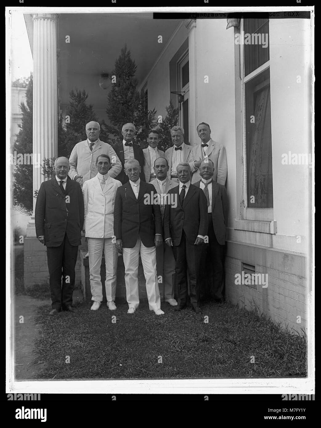 A photograph of U.S. President Woodrow Wilson with his cabinet ...