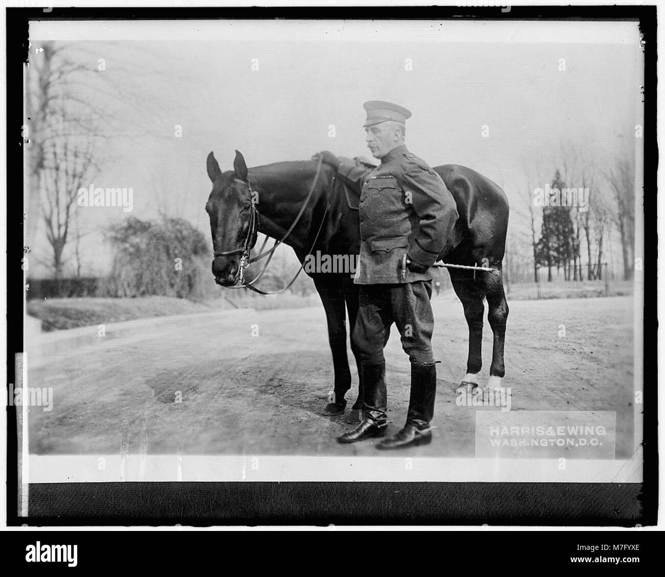 Photograph of General Leonard Wood, U.S. Army officer, on horseback ...