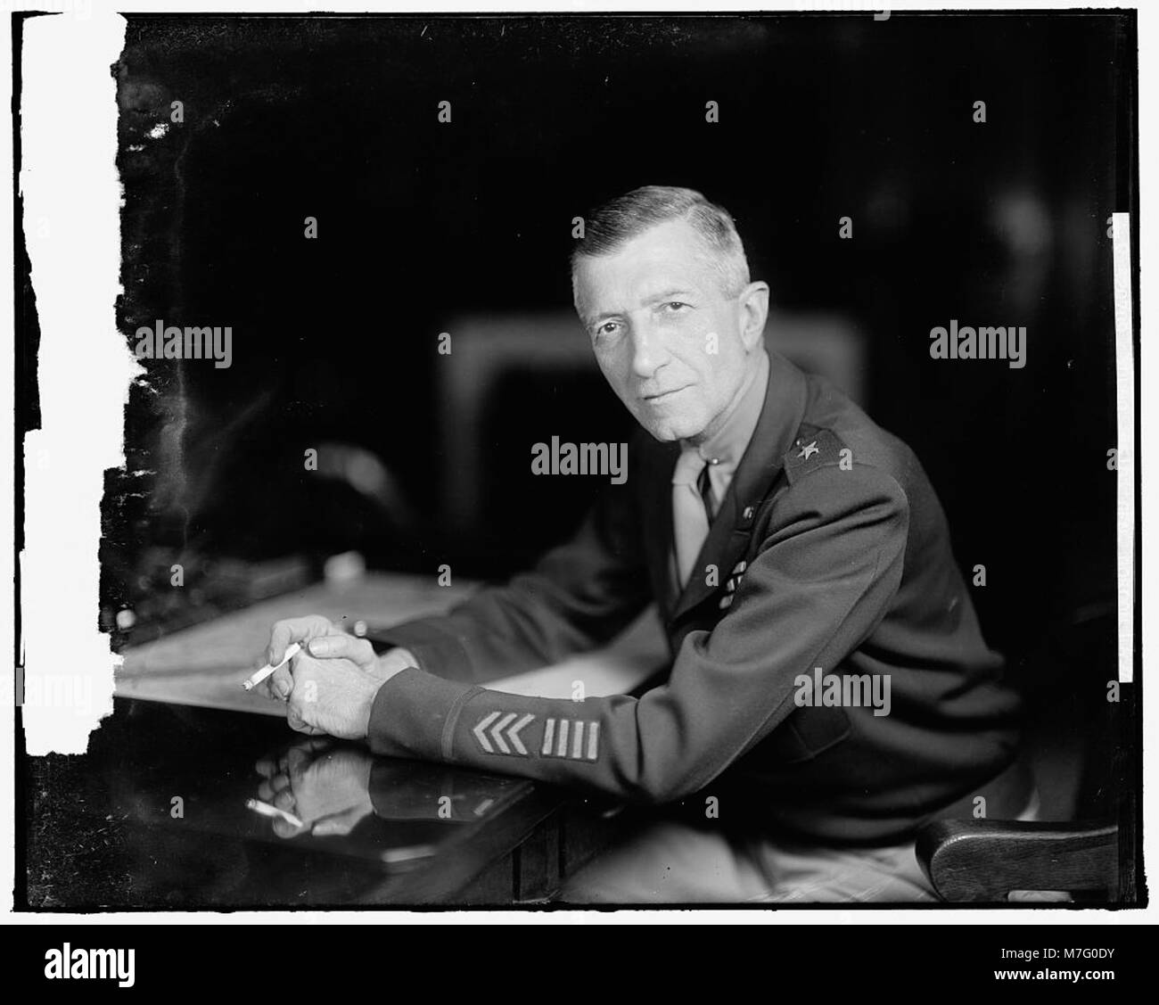 Gordon young hi-res stock photography and images - Alamy