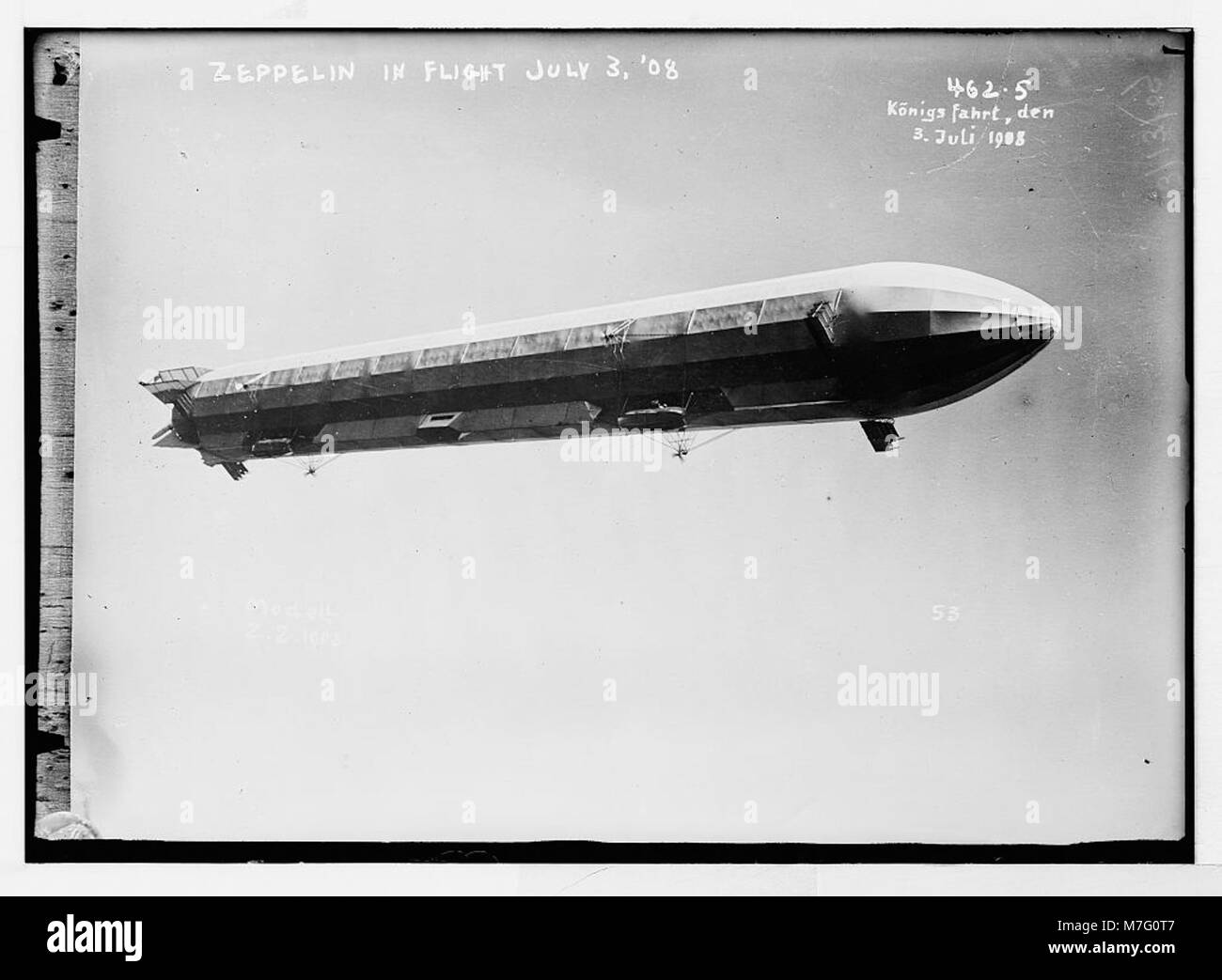Zeppelin Flight High Resolution Stock Photography and Images - Alamy