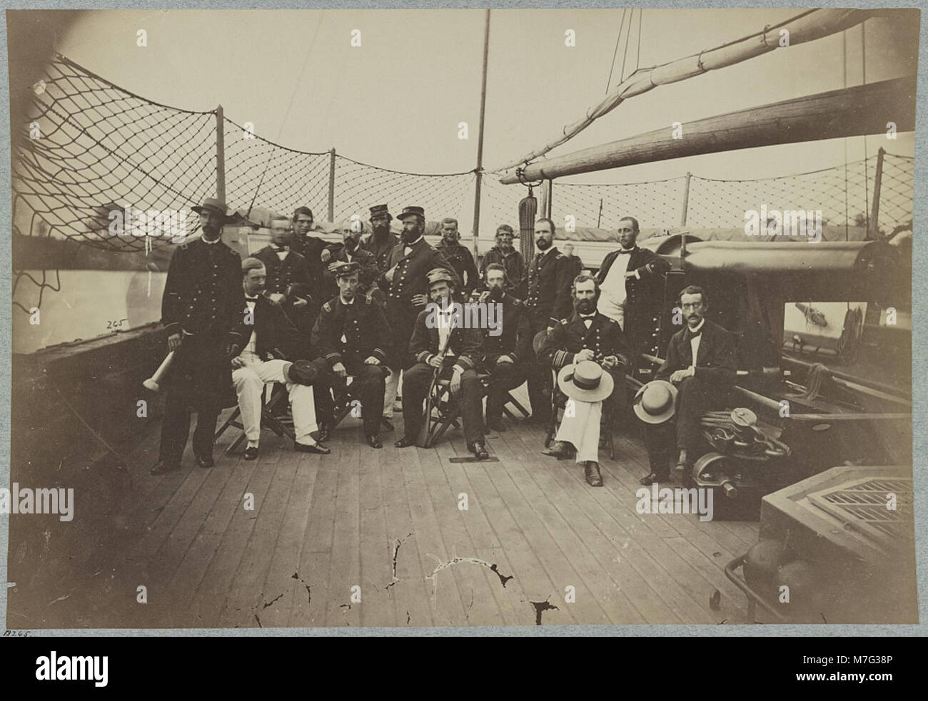 Commanding officer uss james hi-res stock photography and images - Alamy