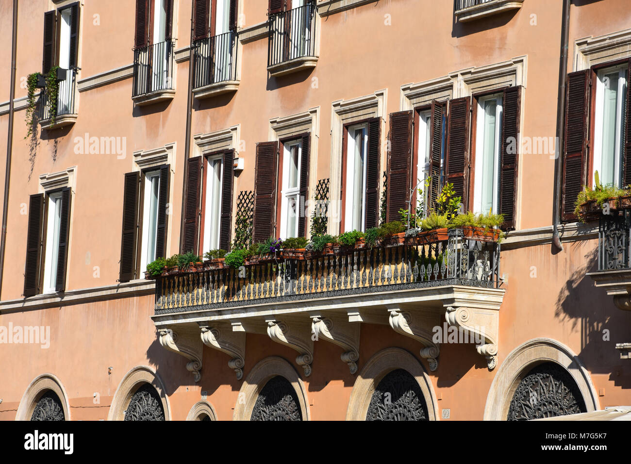 Balcony and flowers rome hi-res stock photography and images - Alamy