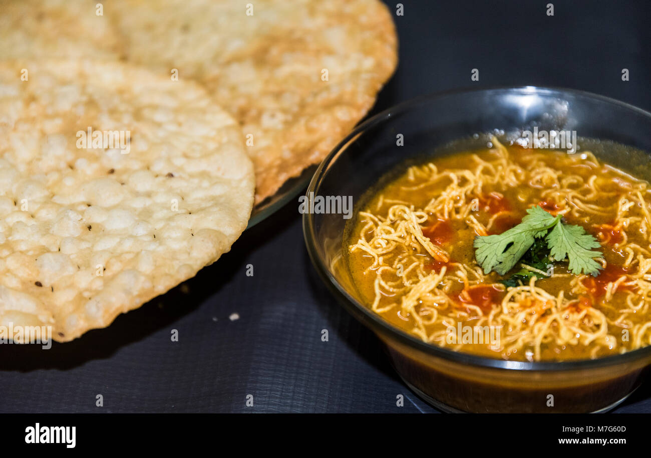Dal Pakwan - The famous Sindhi cuisine- crispy deep fried flat bread ...