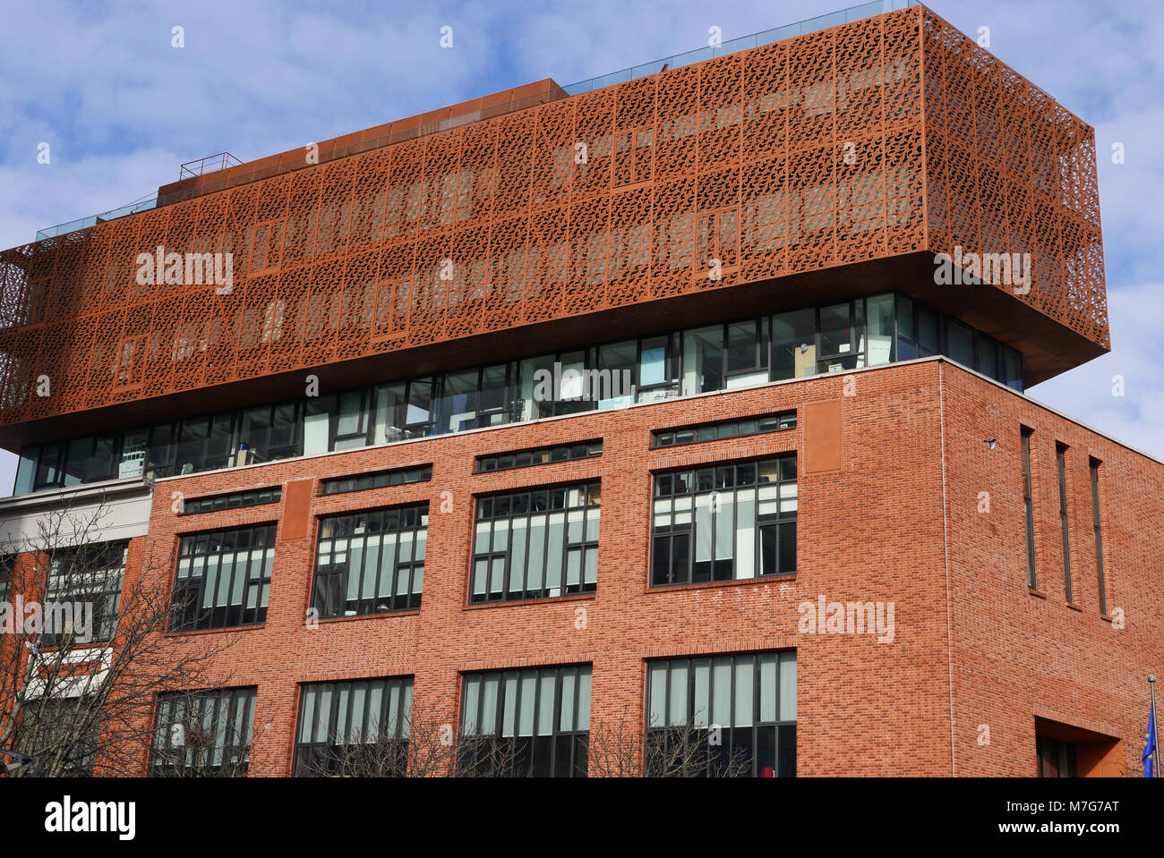 16 avenue hi-res stock photography and images - Alamy