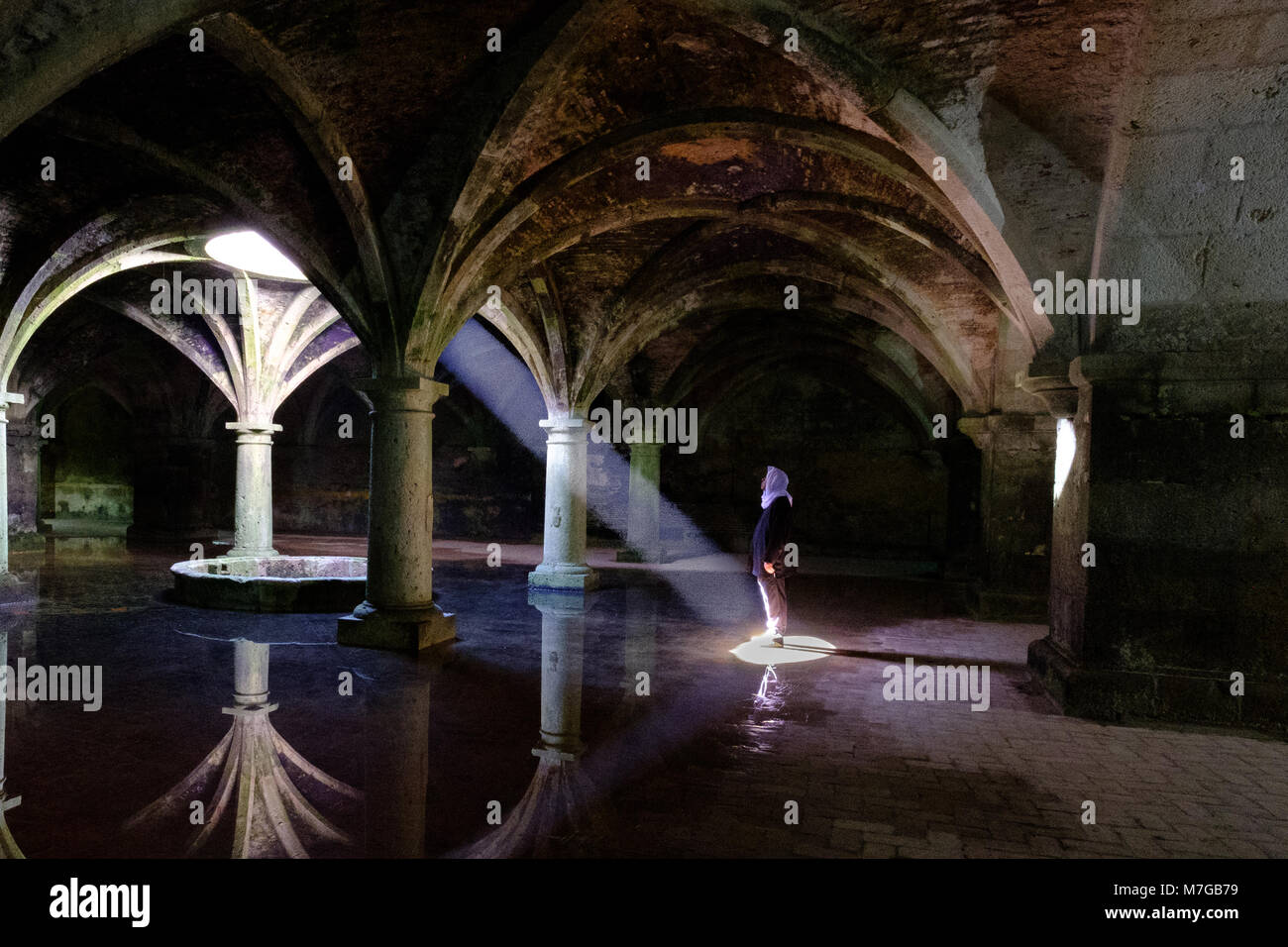 Medieval cistern hi-res stock photography and images - Alamy