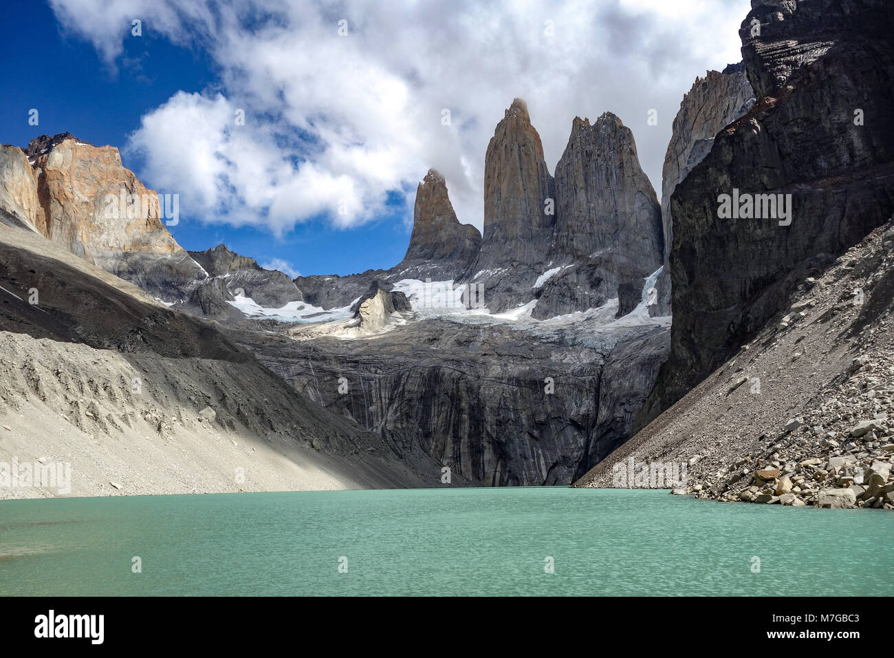 Mirador base torres hi-res stock photography and images - Alamy