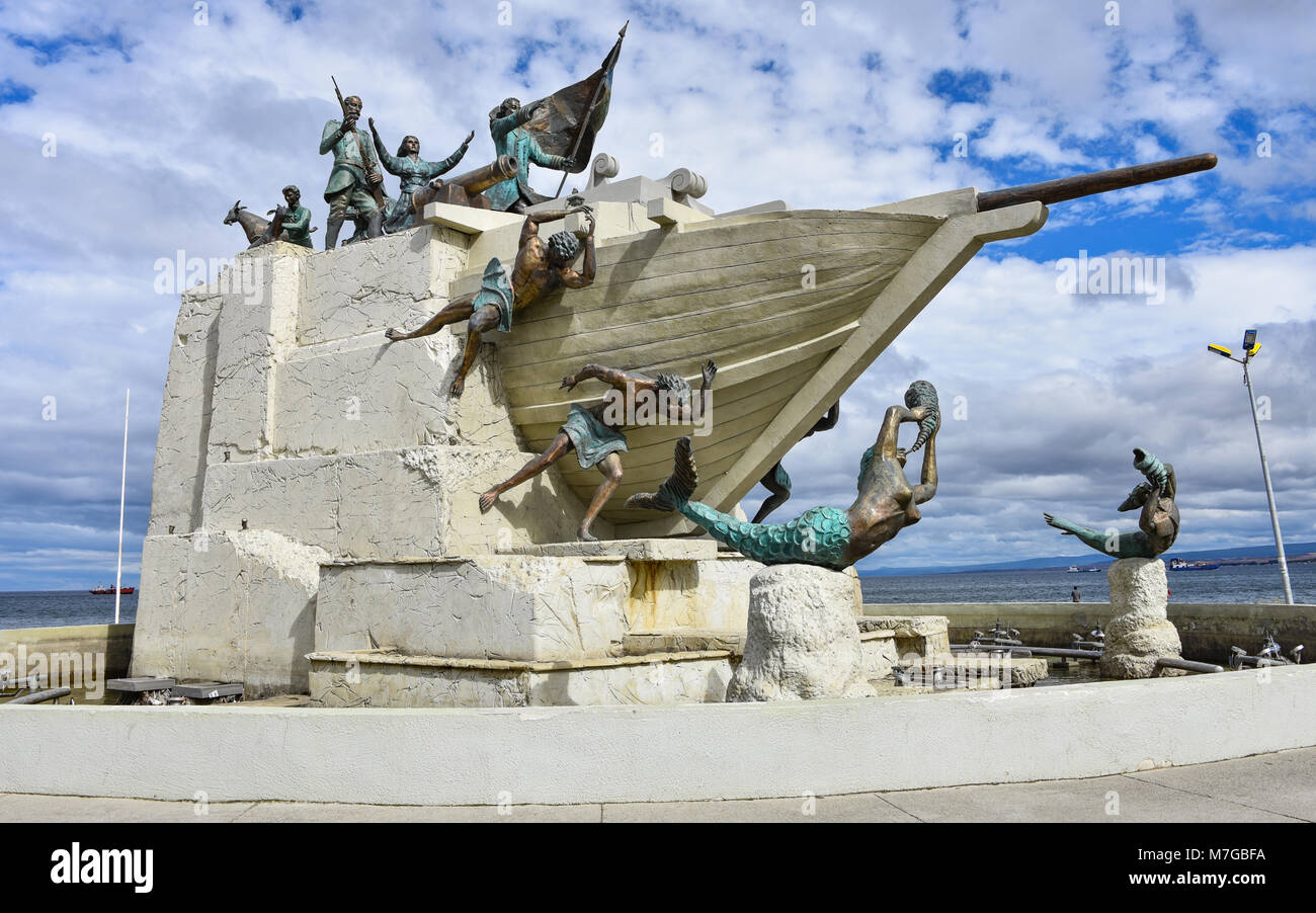 Goleta Ancud Schooner Monument and Fountain, Punta Arenas, Chile Stock ...