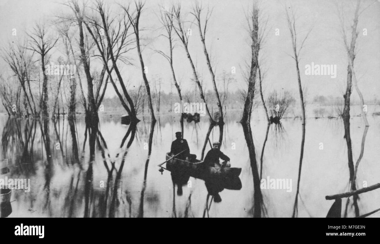 This photograph, taken by a Russian photographer, shows a duck hunt in ...