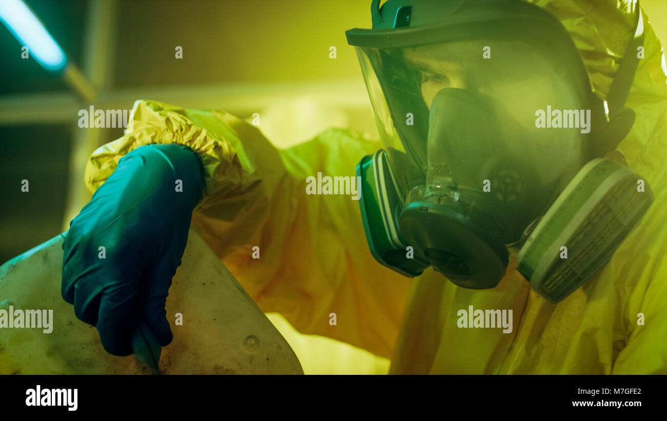 Meth lab equipment hi-res stock photography and images - Alamy