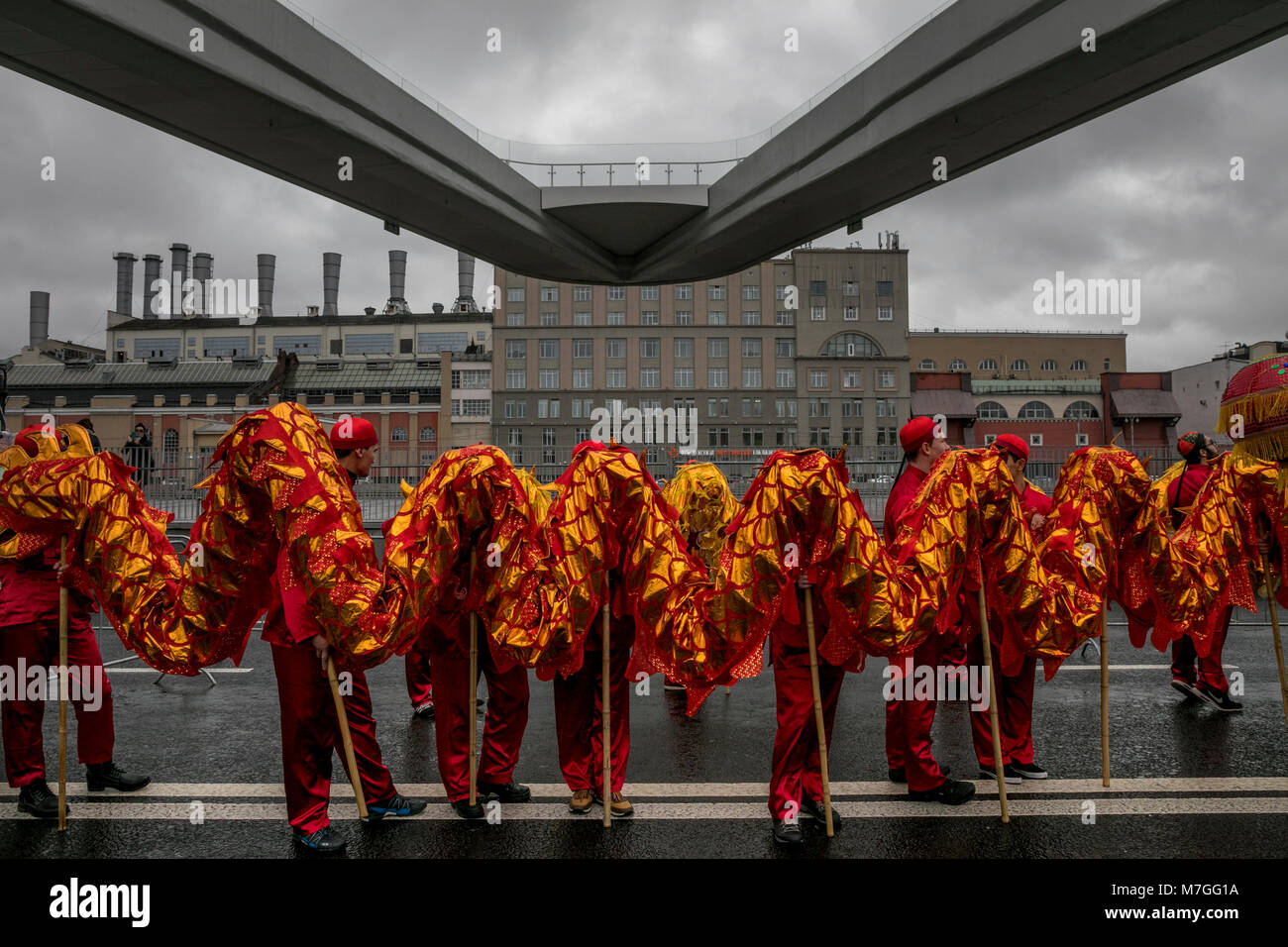 Chinese Red Bridge High Resolution Stock Photography and Images - Alamy