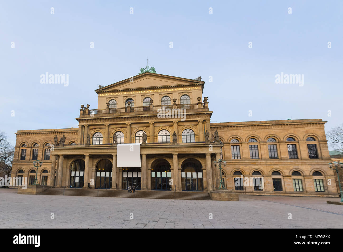 Staatsoper hannover hi-res stock photography and images - Alamy