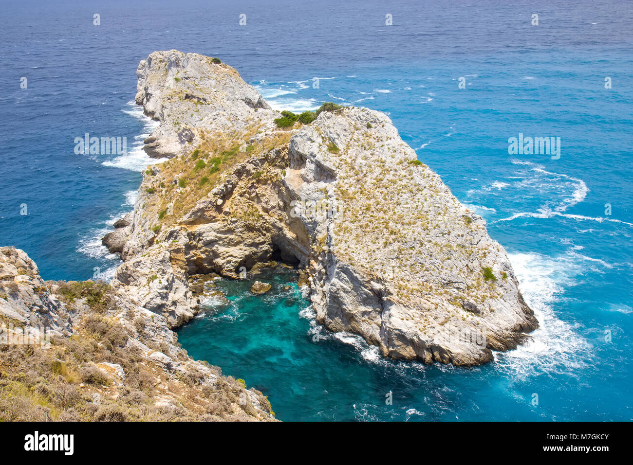 Skiathos kastro beach hi-res stock photography and images - Alamy