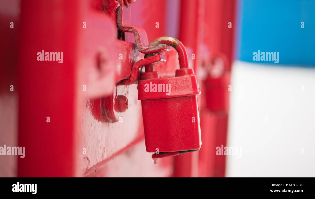 Container door lock handle hi-res stock photography and images - Alamy