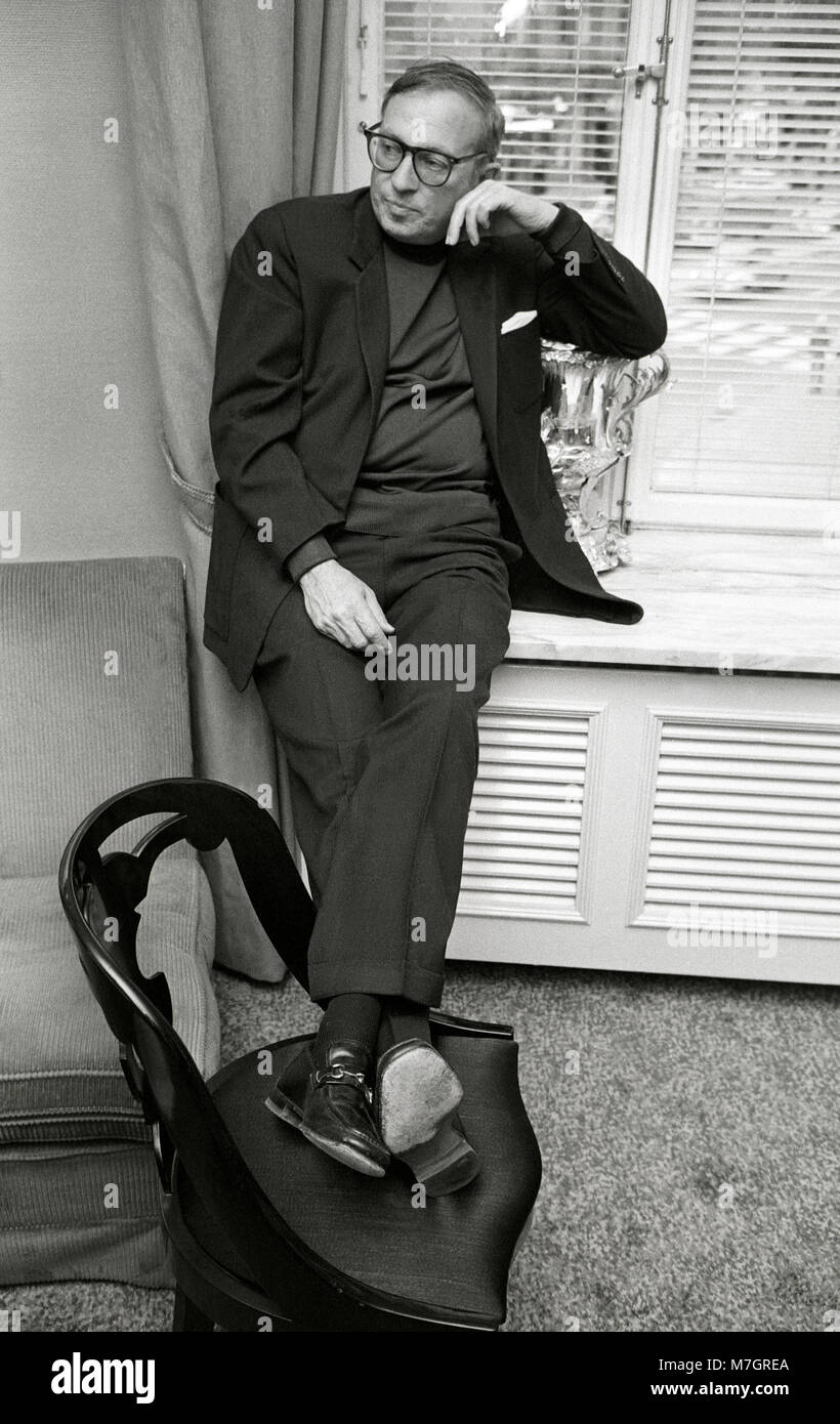 CARL FOREMAN scriptwriter to young Winston Churchill 1972 Stock Photo ...