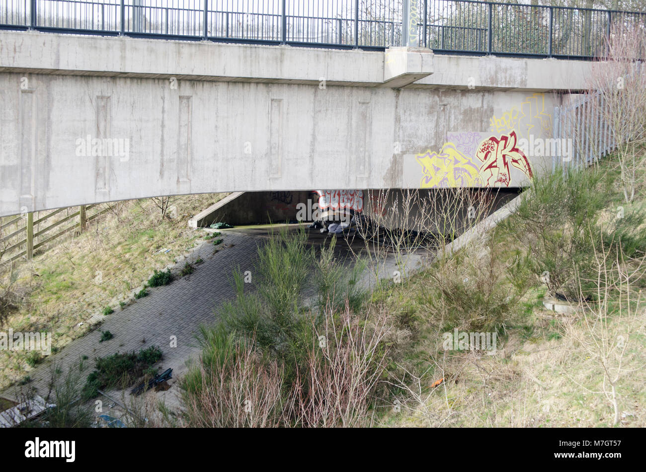 Homeless Under Bridge Stock Photos & Homeless Under Bridge Stock Images ...