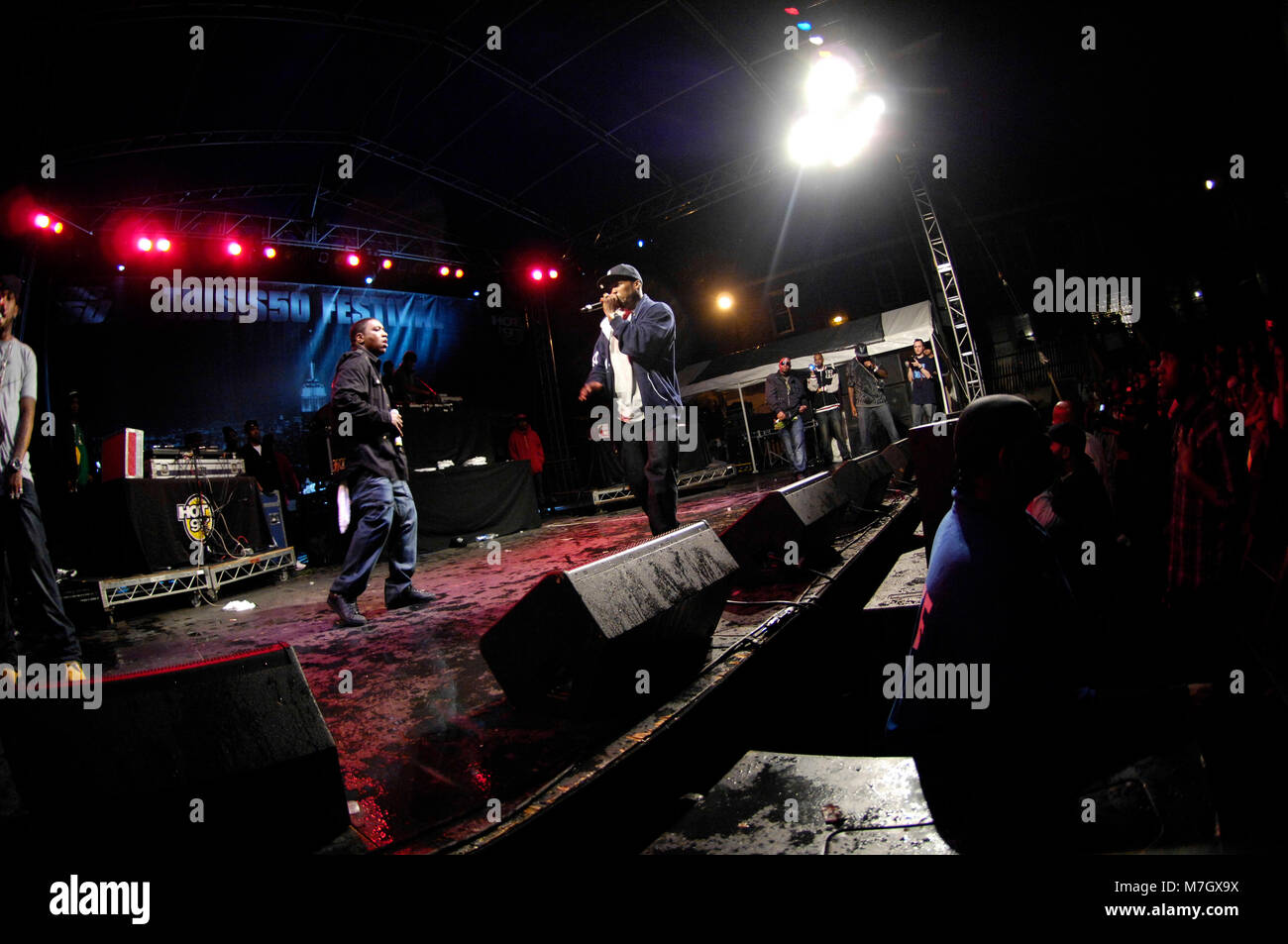 50 cent on stage hi-res stock photography and images - Alamy