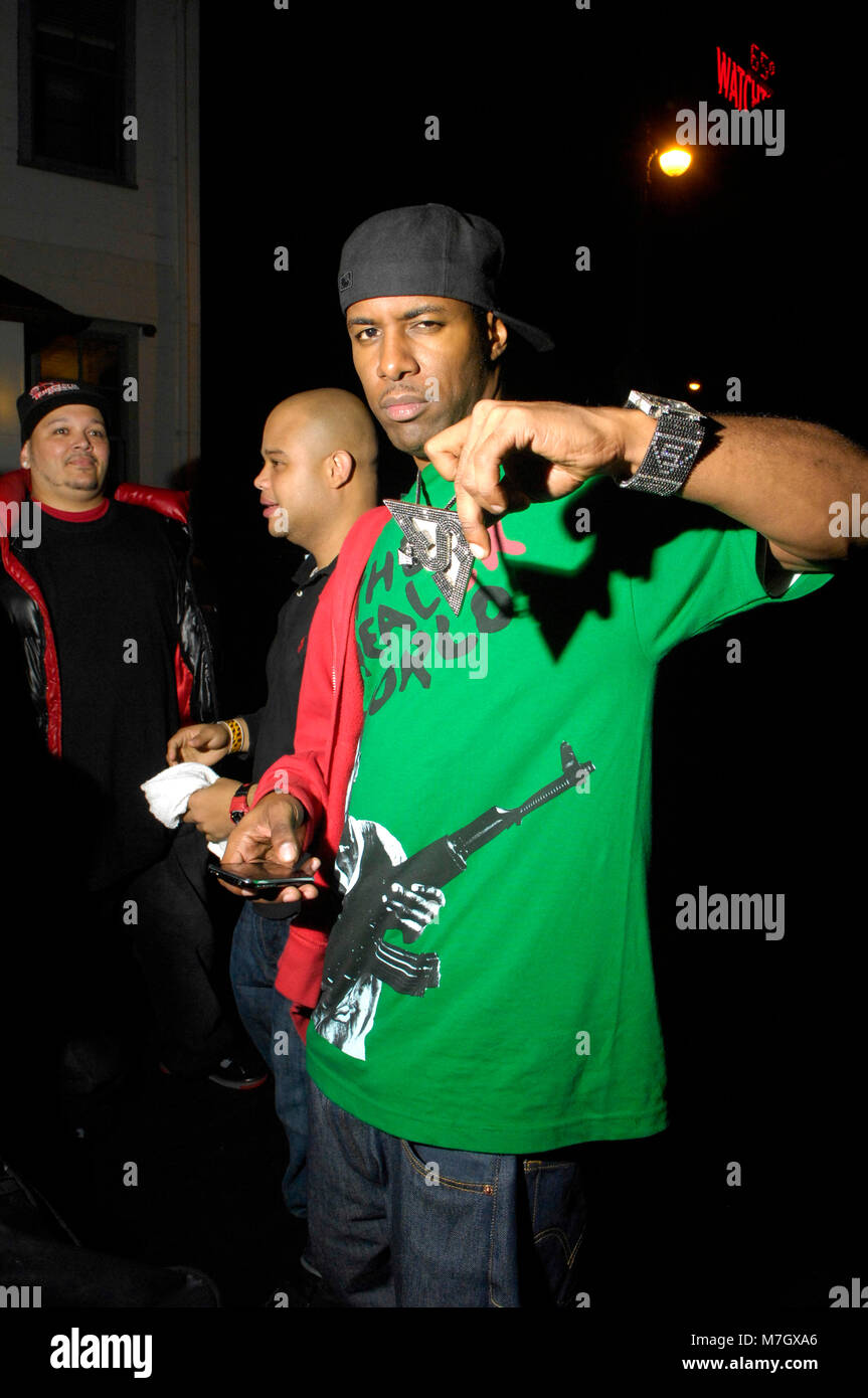 Dj Whoo Kid backstage portrait at the This is 50 Festival at Governor's ...