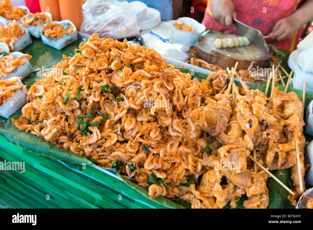Thailand famous street food deep fried shrimps or prawn biscuit Stock ...