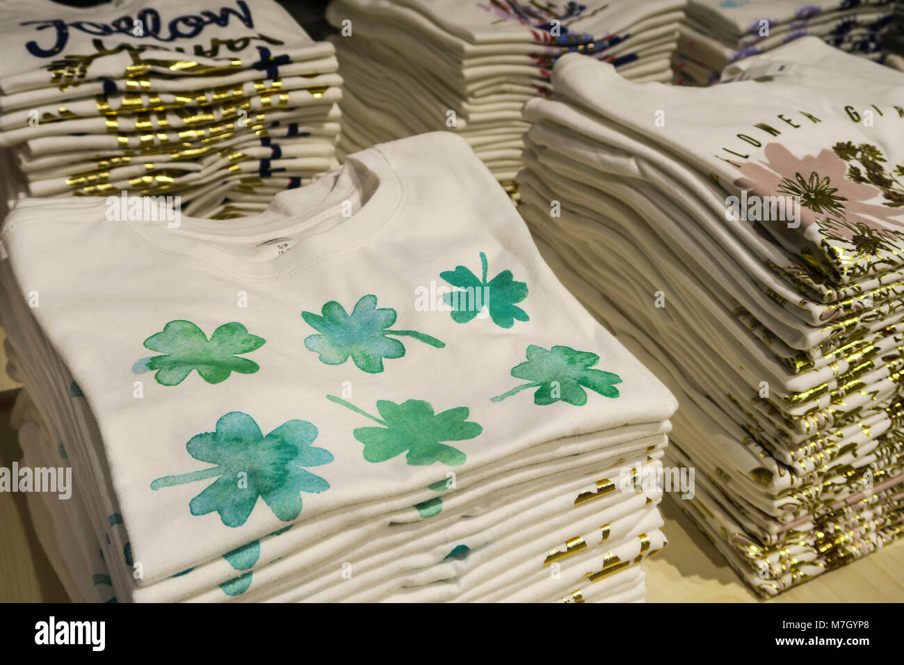 Old Navy Store Interior in Times Square, NYC, USA Stock Photo - Alamy
