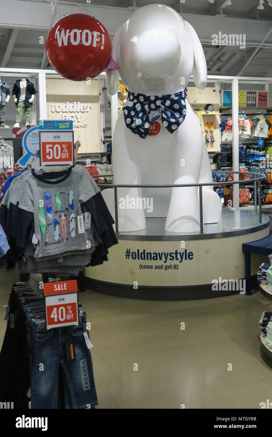 Old Navy Store Interior in Times Square, NYC, USA Stock Photo - Alamy