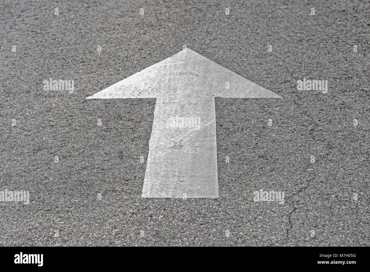 Direction arrow at street traffic sign Stock Photo - Alamy