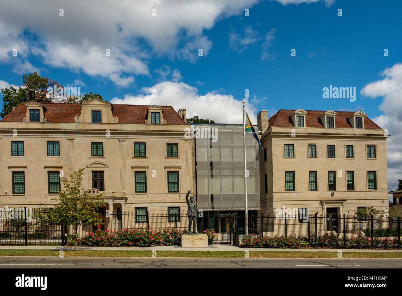 Residence of the south african ambassador hi-res stock photography and ...