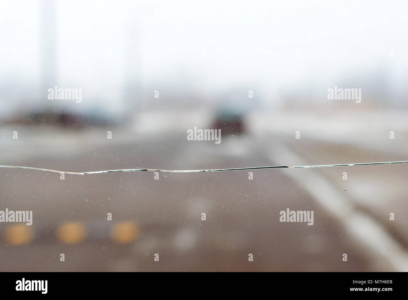 Cracked screen transparent background hi-res stock photography and ...