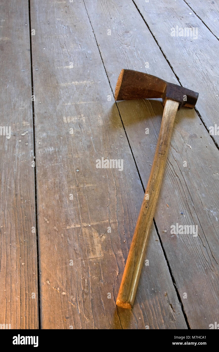 Mattock hi-res stock photography and images - Alamy