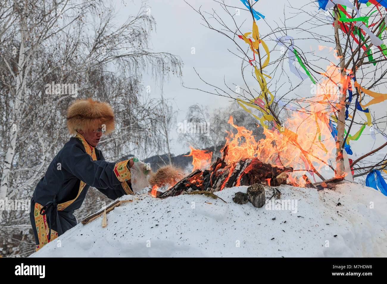 Tuva people hi-res stock photography and images - Alamy