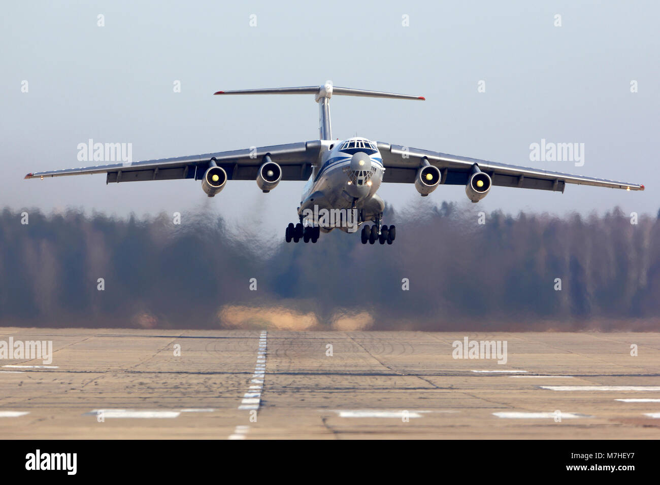 Russian transport aircraft il 76 transport hi-res stock photography and ...