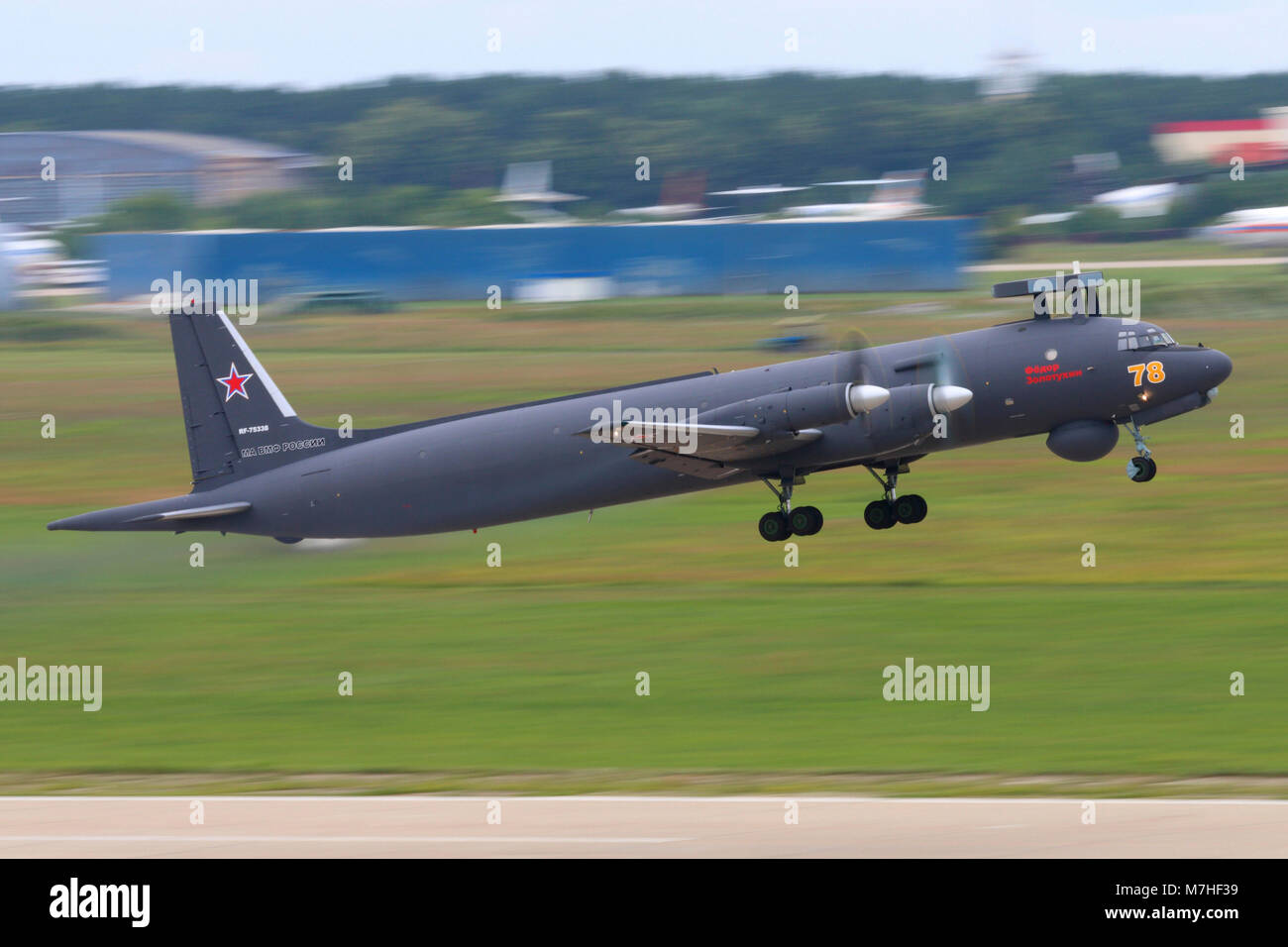 No 38 airplane hi-res stock photography and images - Alamy