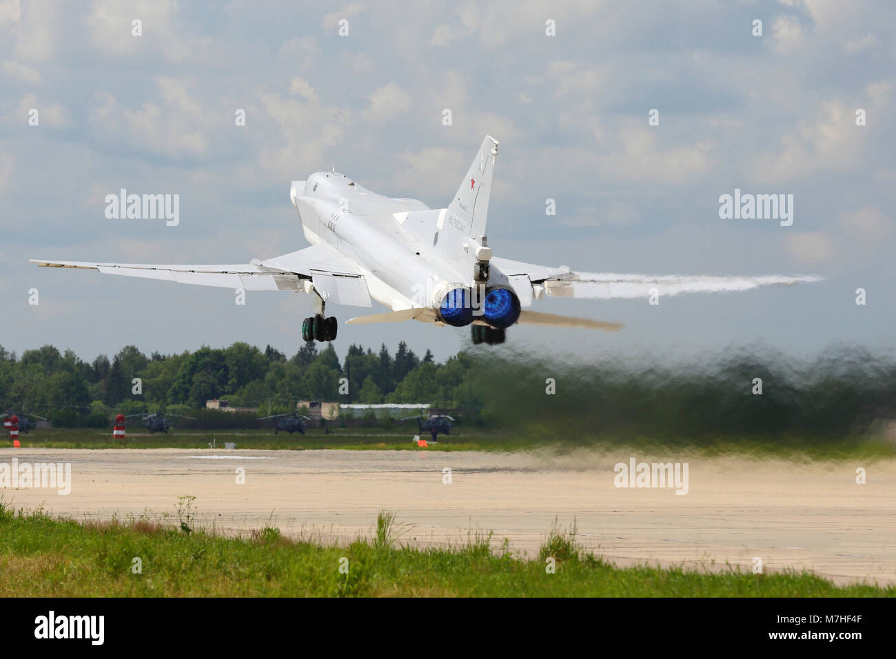 Tupolev 22m hi-res stock photography and images - Alamy