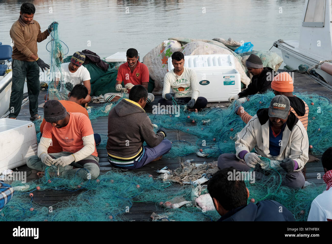 Migrant workers in Qatar Stock Photo - Alamy