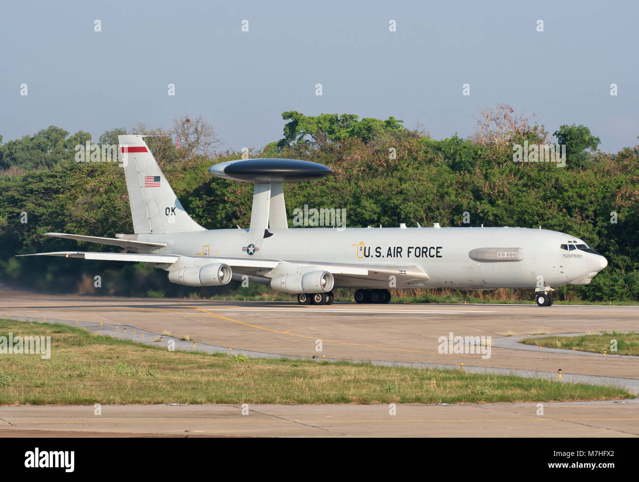 Rotodome hi-res stock photography and images - Alamy