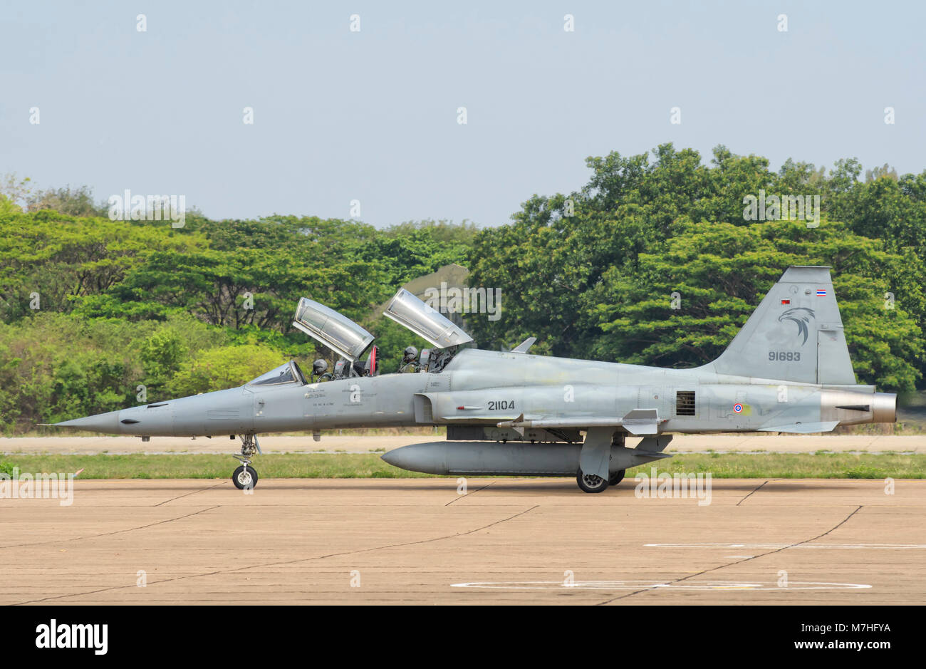 F 15f eagle hi-res stock photography and images - Alamy